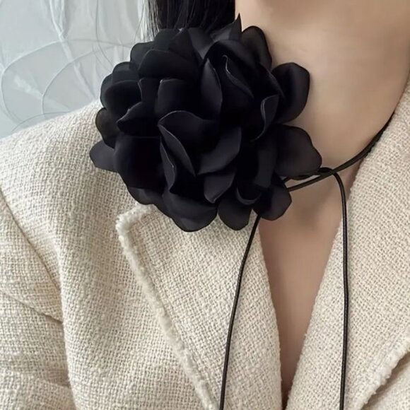 Anthropologie | Jewelry | New Georgia Black Large Silk Flower Boho ...